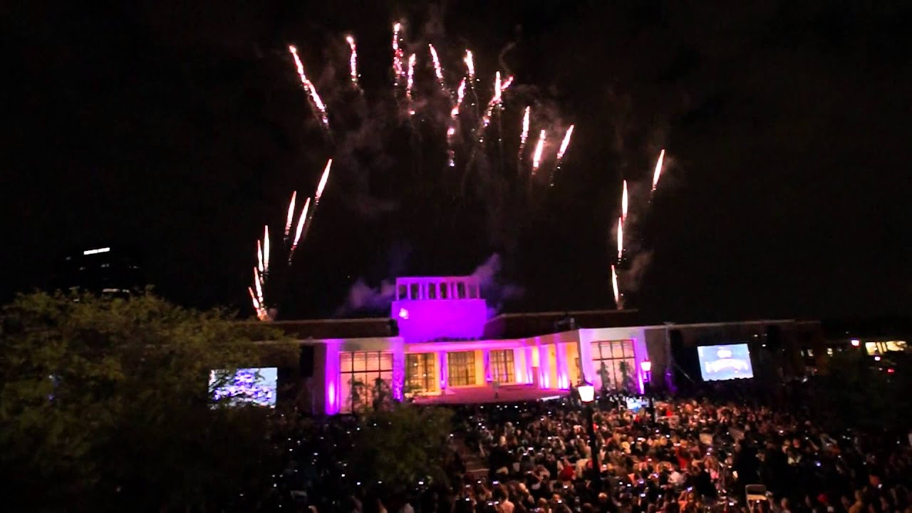 BUSH LIBRARY FIREWORKS - YouTube