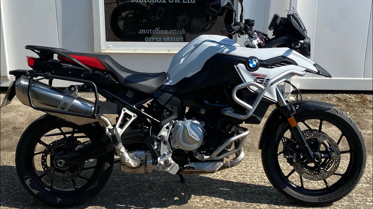 BMW F750 GS, 853cc, 2020, walk around and start up - YouTube