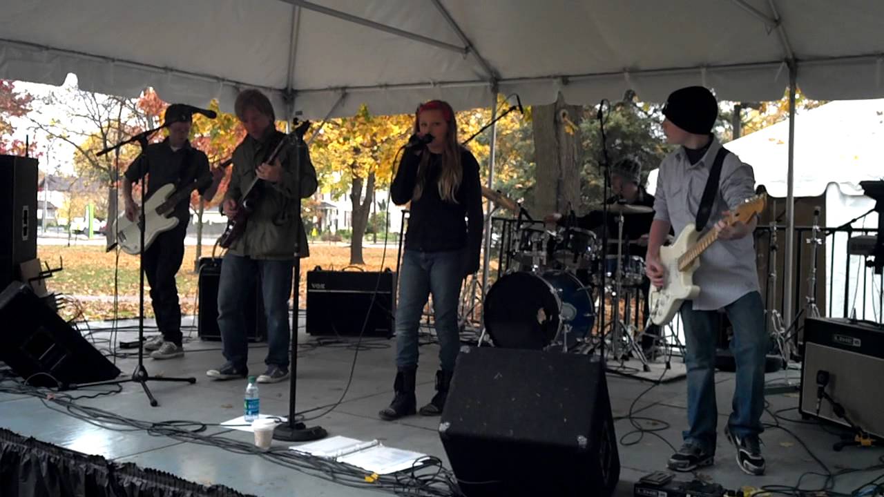 The Annajames Band covering Shimmy Low w/ Rob James of The Clarks - YouTube