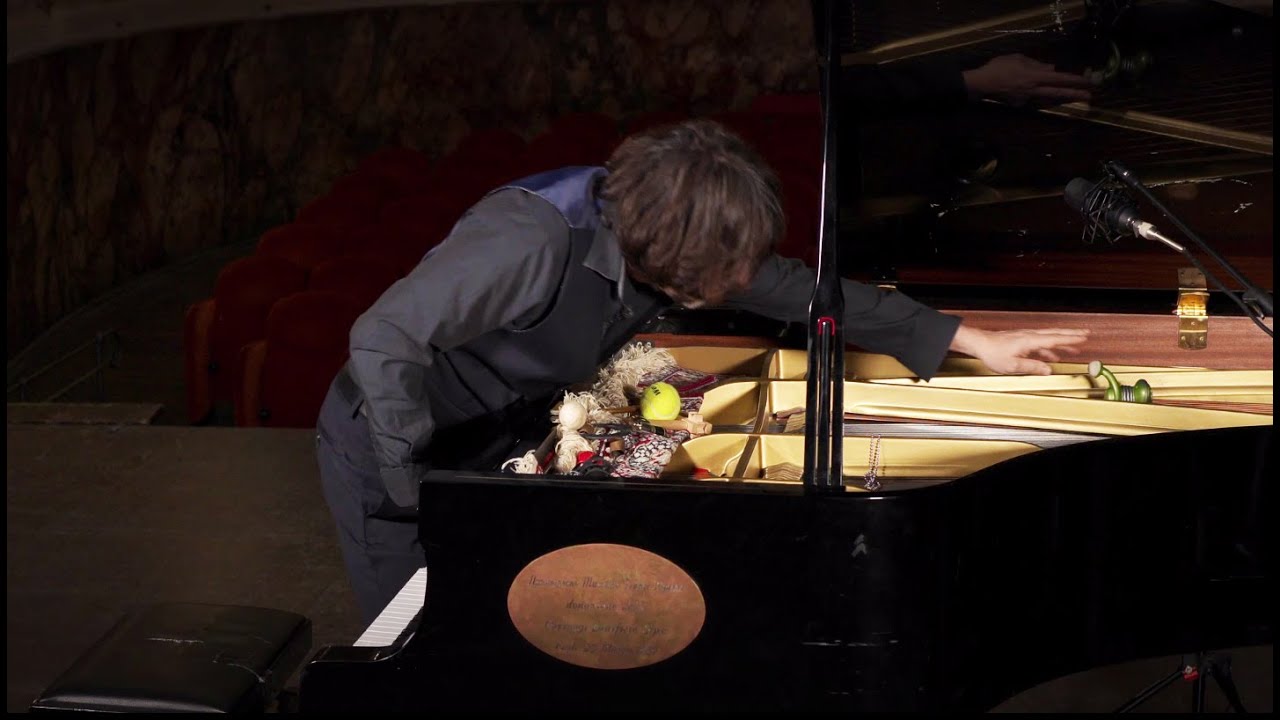 Mario Mariani - Pianophernalia I - YouTube