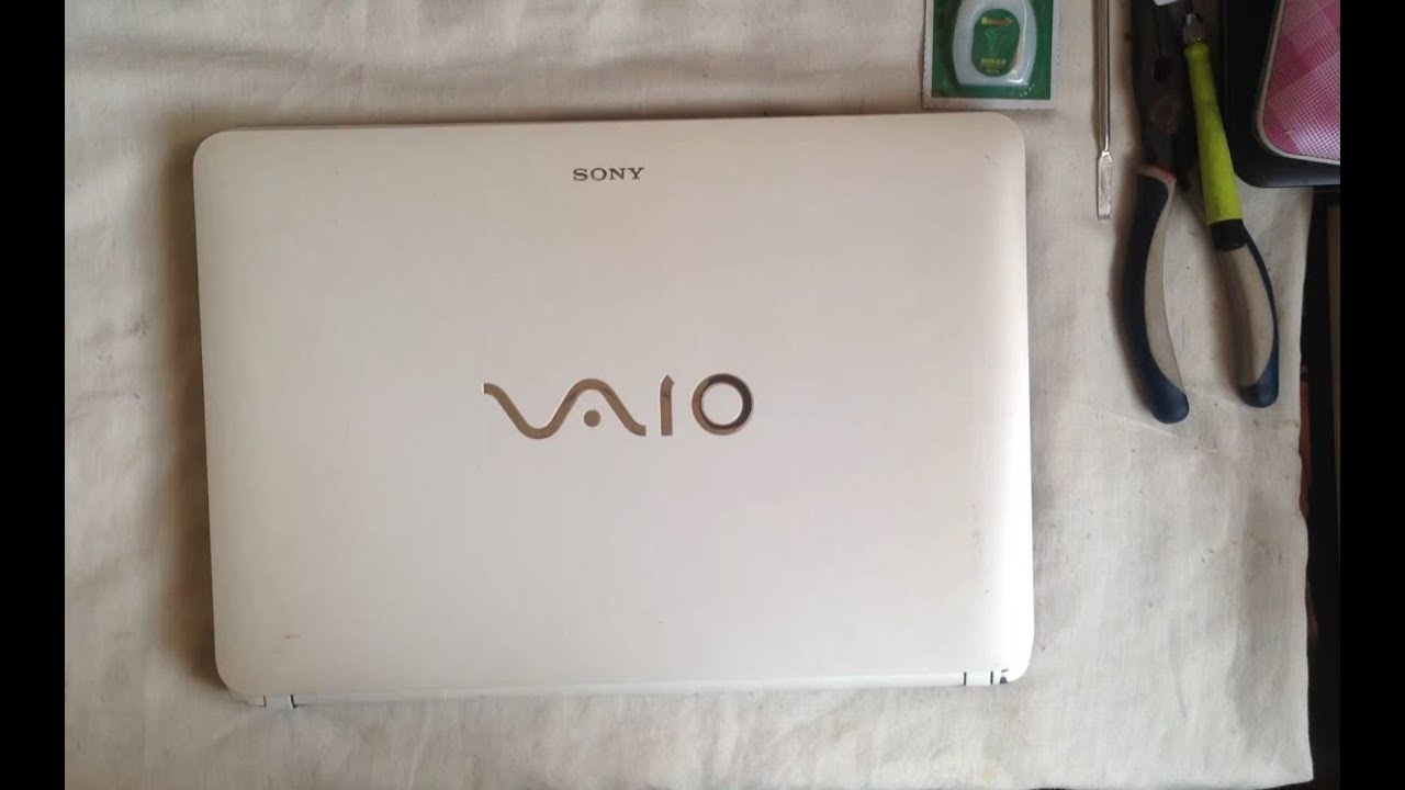 Broken Arm Hinge Laptop Let's fix it - YouTube