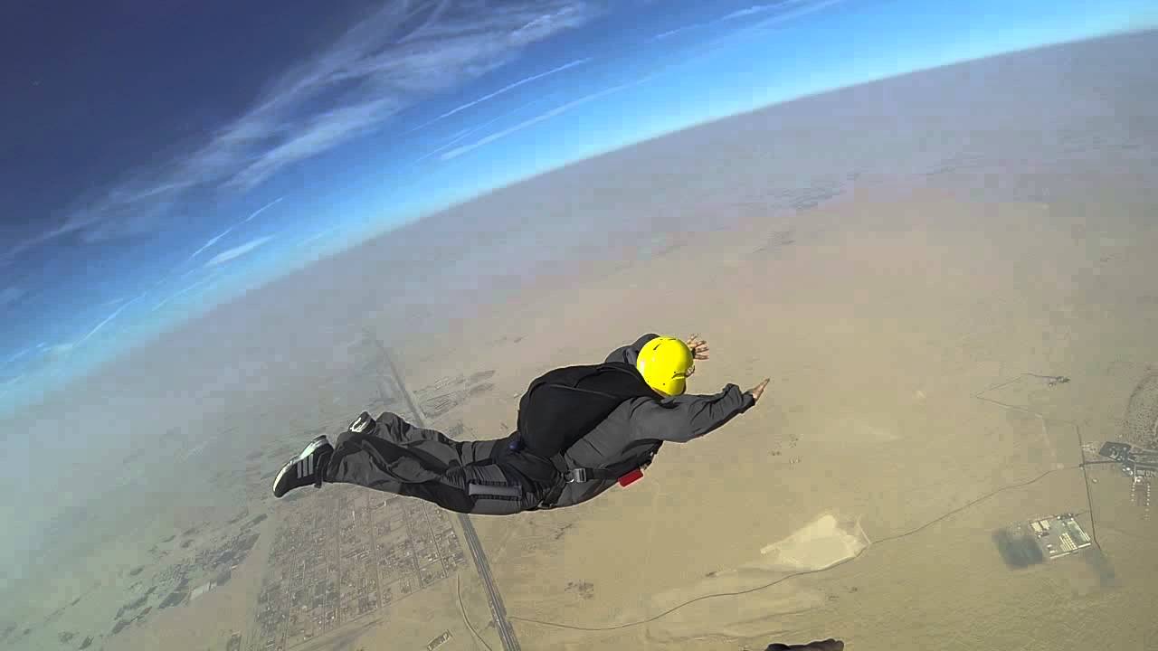 Tracking Jump (Cat F) - Skydive Dubai Desert Campus - Fadi Younes - YouTube