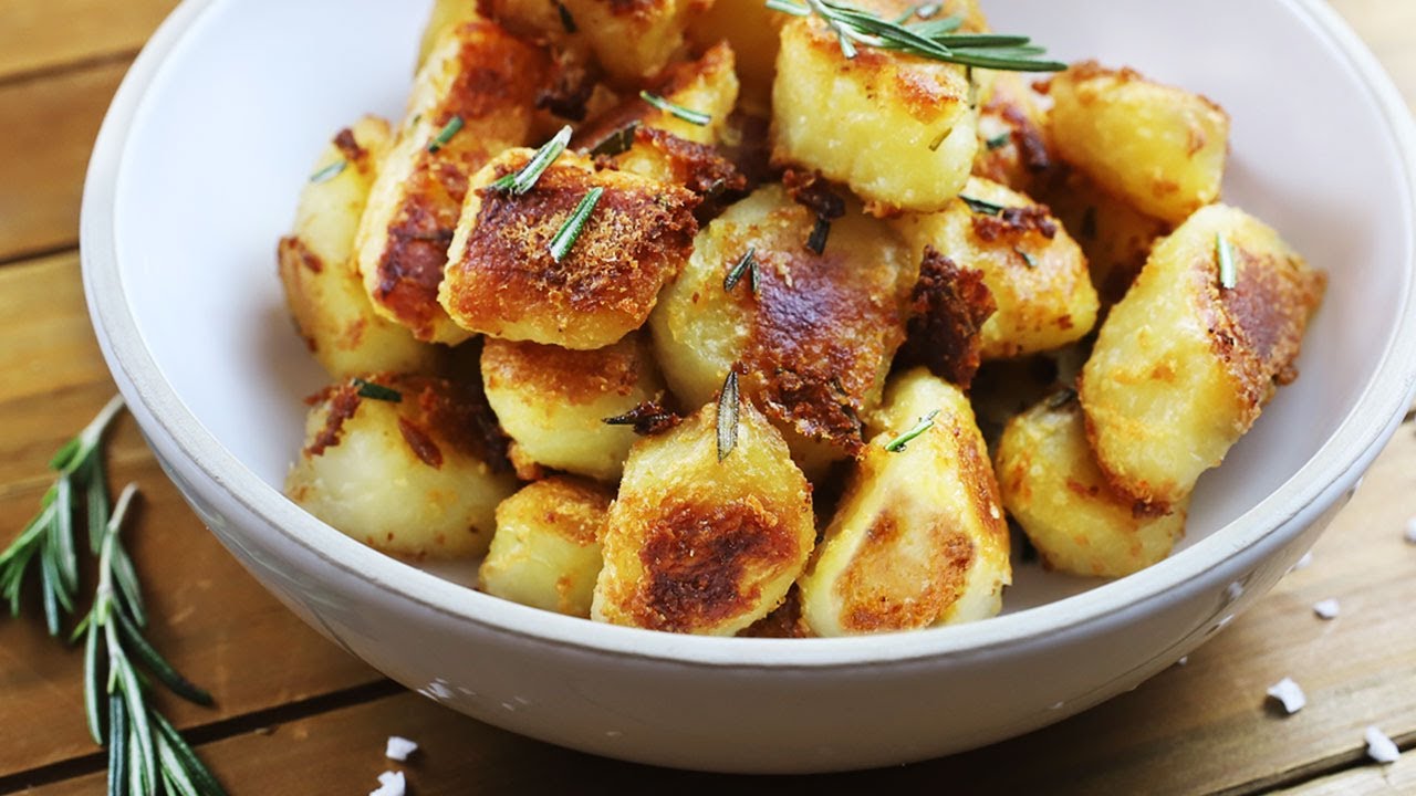 The Ultimate Crispy Potatoes Recipe! Discover The Secret To Perfectly ...