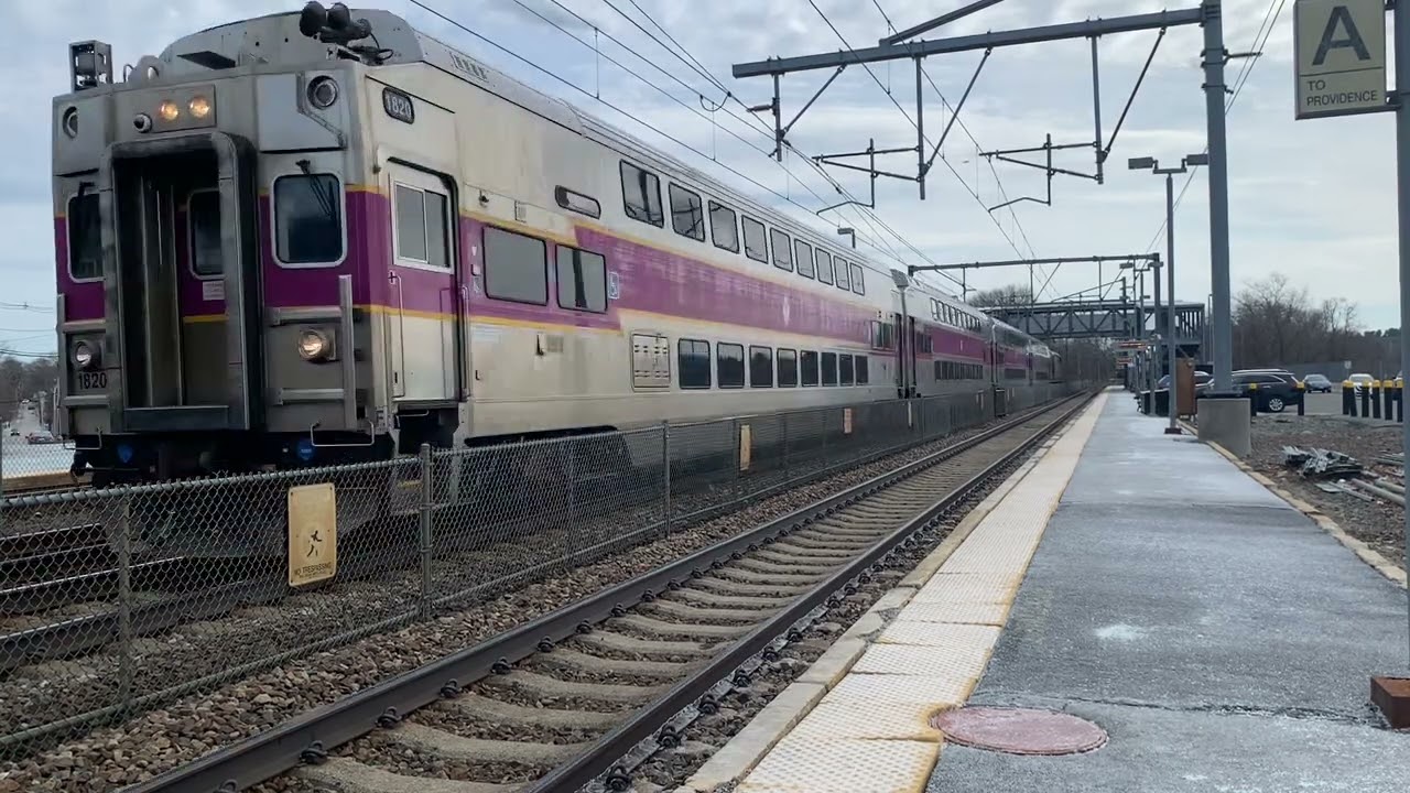 MBTA cab car 1820 flies by Canton Junction with hornshow - YouTube