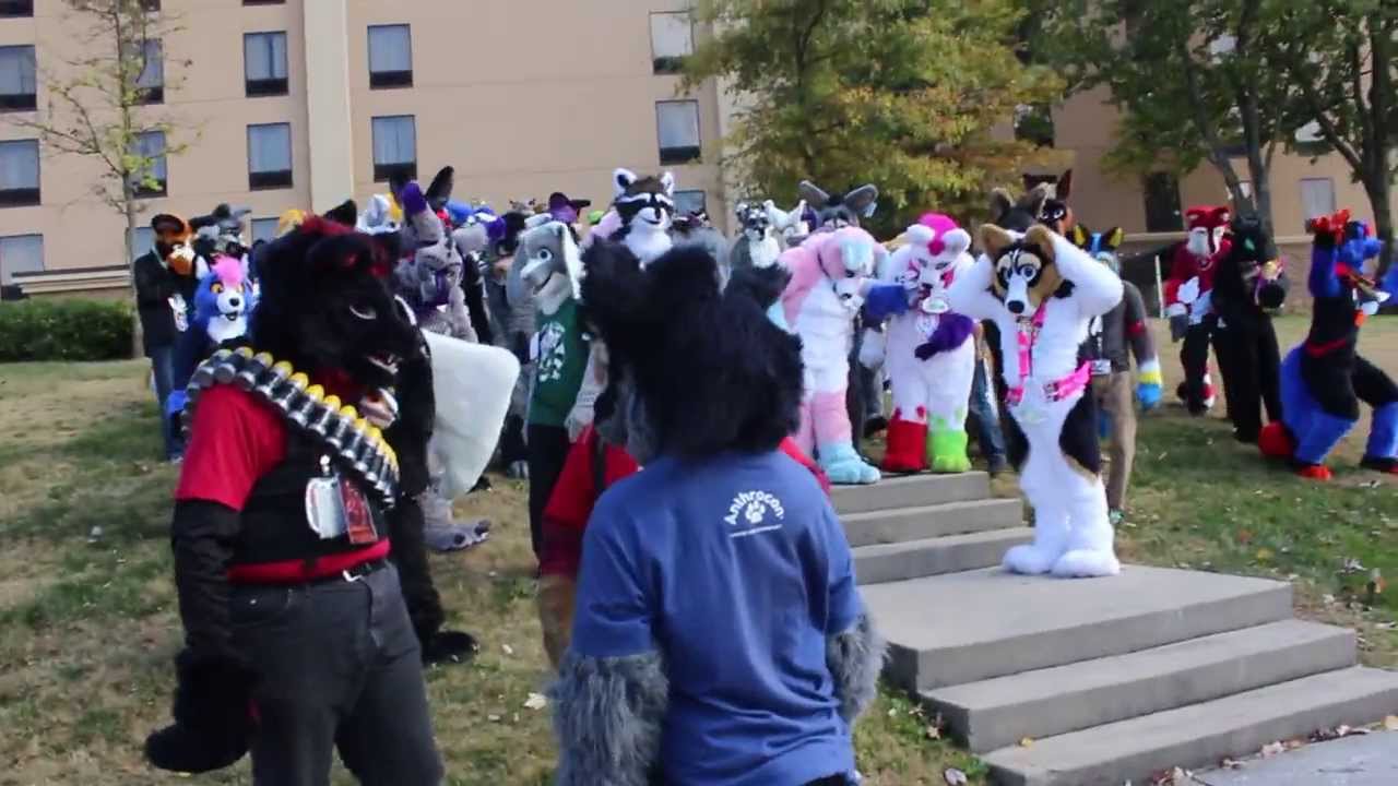 Fursuit Circus Cavalcade (Fangcon 2013 Fursuit Parade Part 2) - YouTube