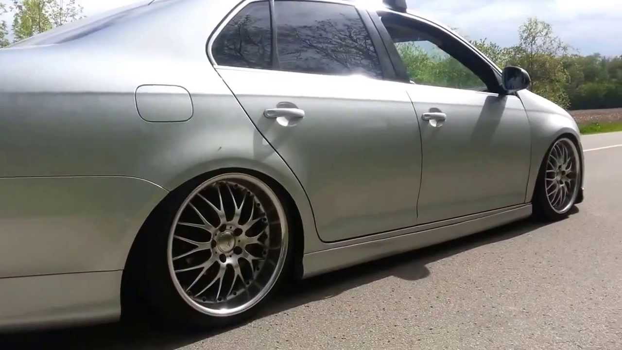 VW Jetta R32 step launch - YouTube