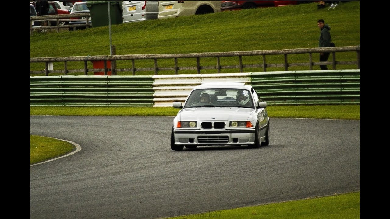 Retro Rides Gathering 23 lap in my E36 - YouTube