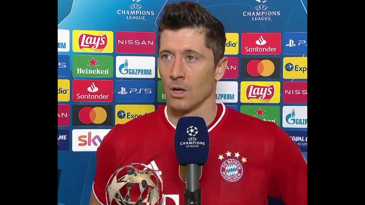Robert Lewandowski English interview after 4-1 win against Lazio ...