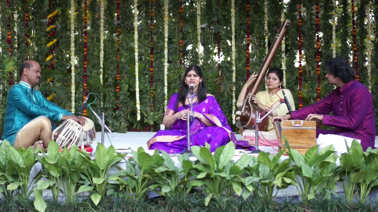 Gauri Pathare gives a vocal recital in Varanasi on March 5, 2017 Part 4 ...