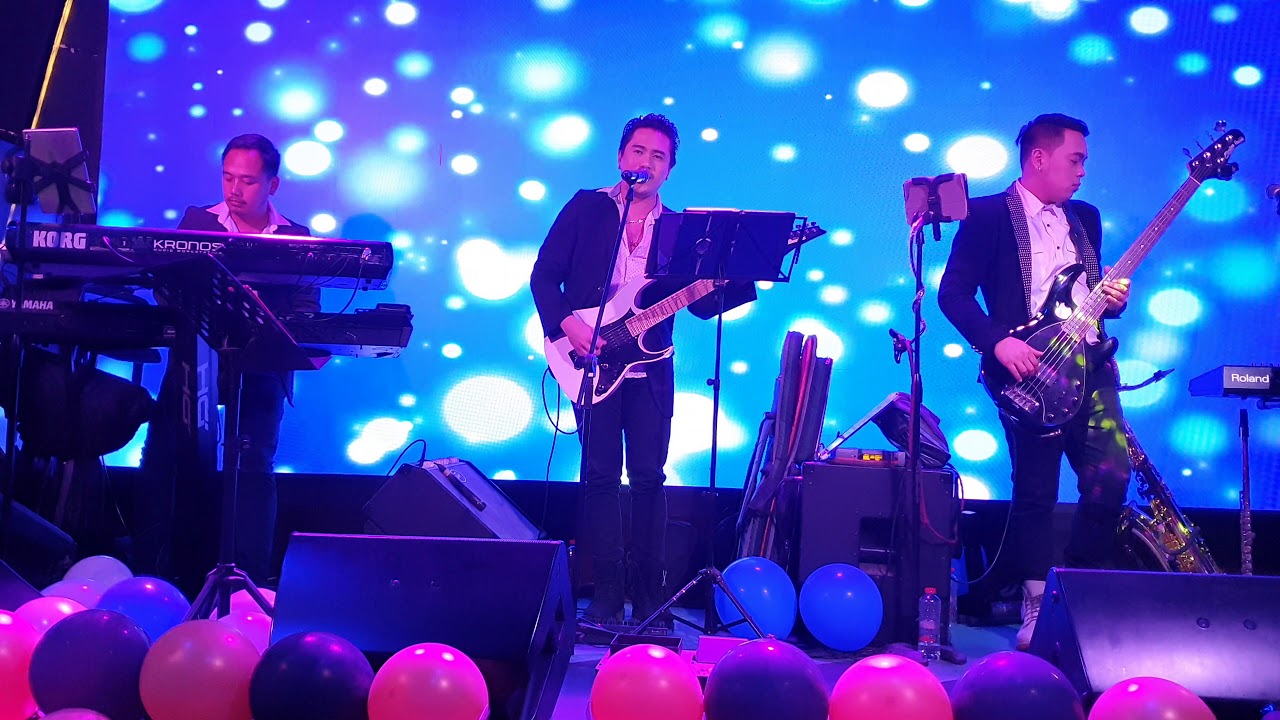 Resound Band (Rommel-Guitarist) - Someone - YouTube