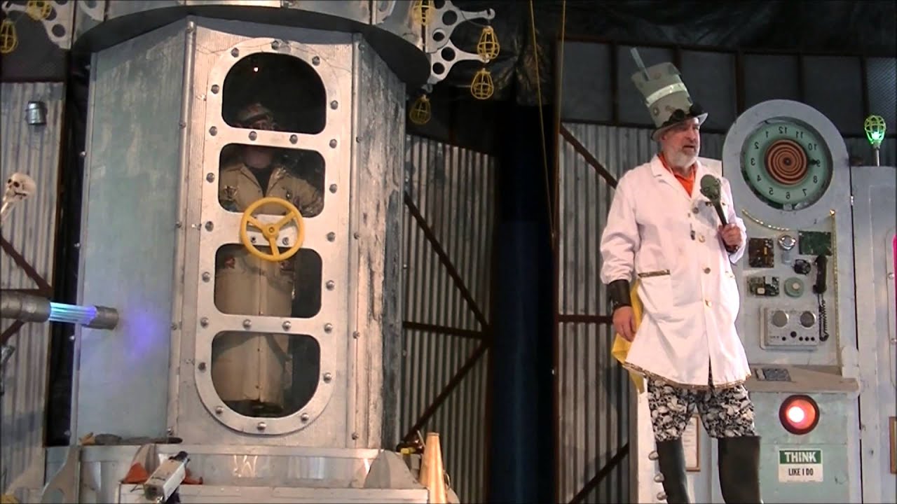 Doc Snooker Amazing Halloween Time Machine 9/21/2014 - YouTube