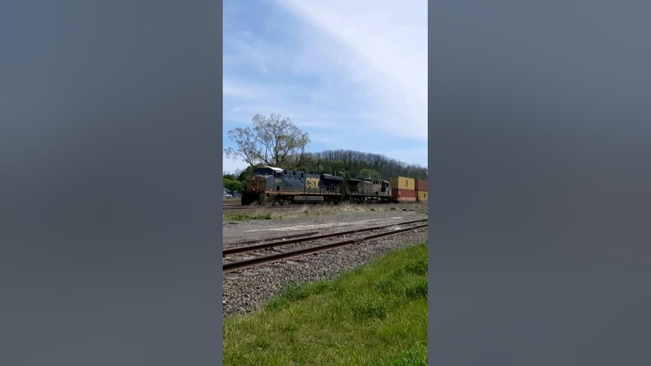 CSX I009 in Lyons NY - YouTube