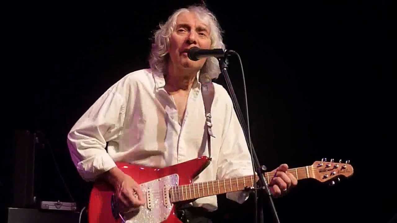 Albert Lee: Tear It Up (by Burlison & Burnette) - YouTube
