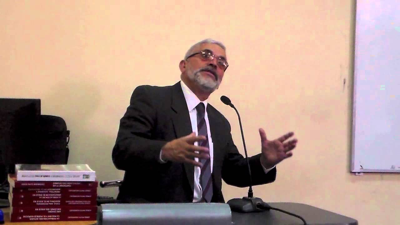 Leonardo León Solís - "Historias breves de gentes con vidas mínimas ...