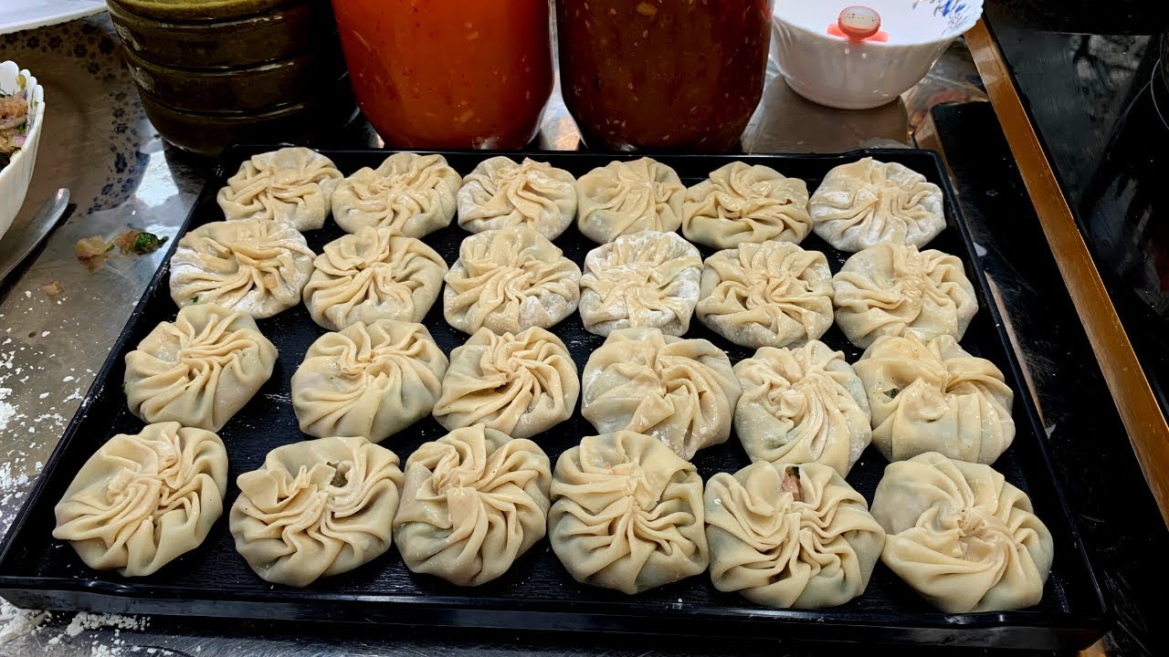 Chicken Steamed Momos | Chicken Dumpling /Chicken Dim Sum Recipe in ...