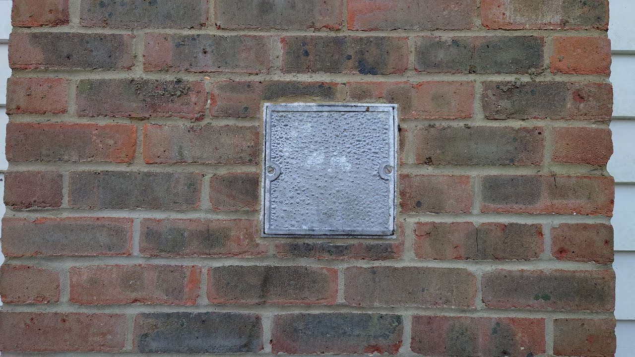 INSPECTION HATCHES ON A CHIMNEY AND ON A WOOD BURNER HOW TO SWEEP THEM ...