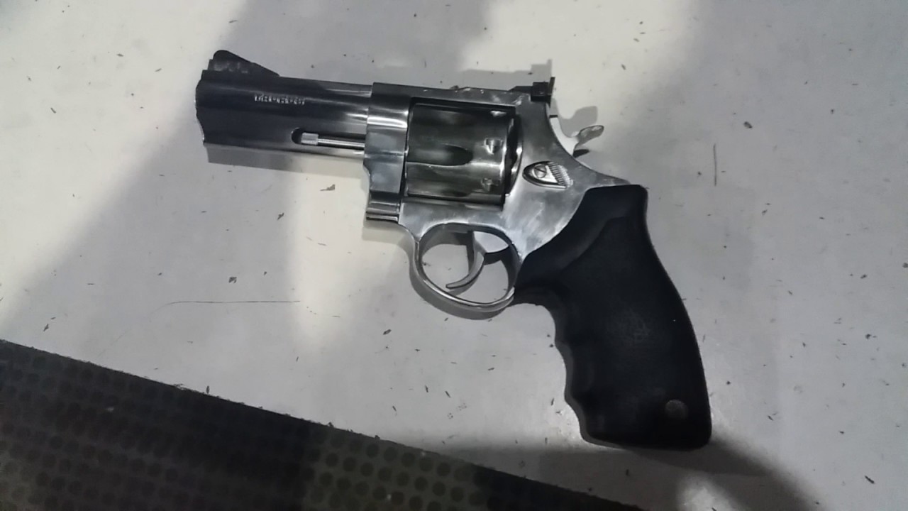 Revolver Taurus RT838 .38 Special 8 tiros / 4 Polegadas !!! - YouTube