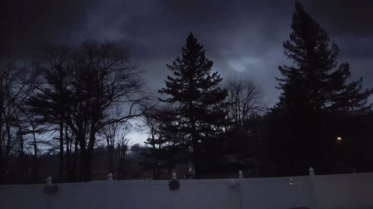 Severe Thunderstorm w/ 60 MPH winds 2/25/2016 | Derry, NH - YouTube