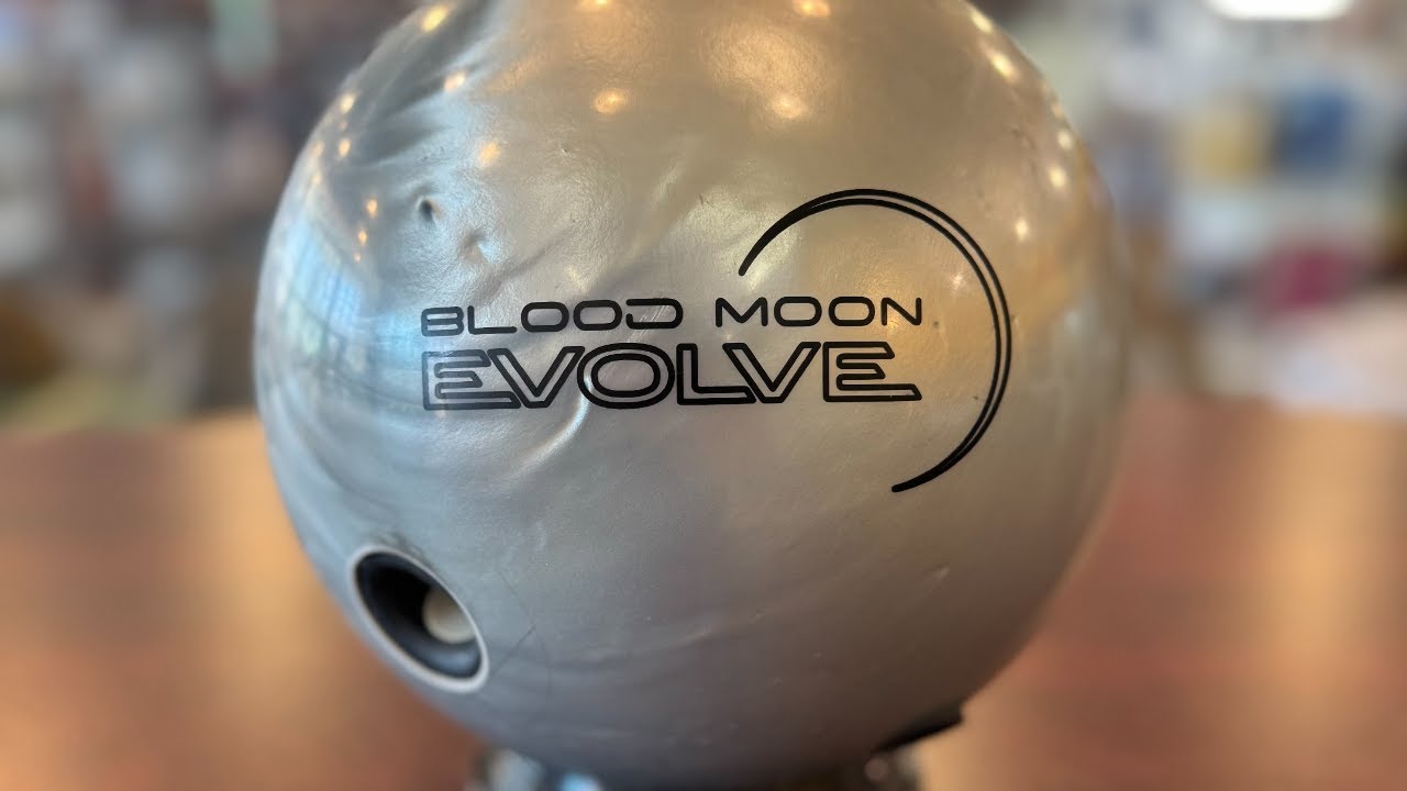 Pyramid Blood Moon Evolve - YouTube