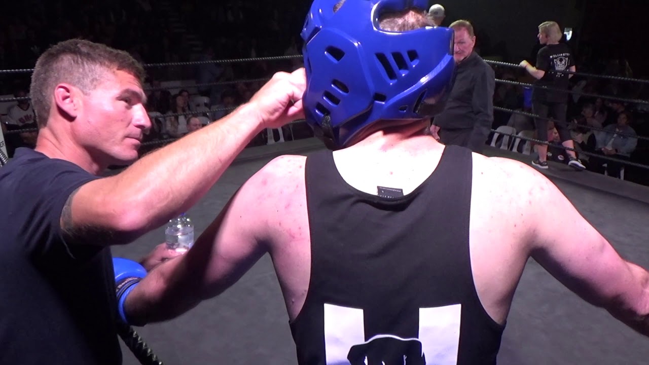 Hands of Hope 2 | Fight 4 | Adam Sheehan v Joe Nelley - YouTube