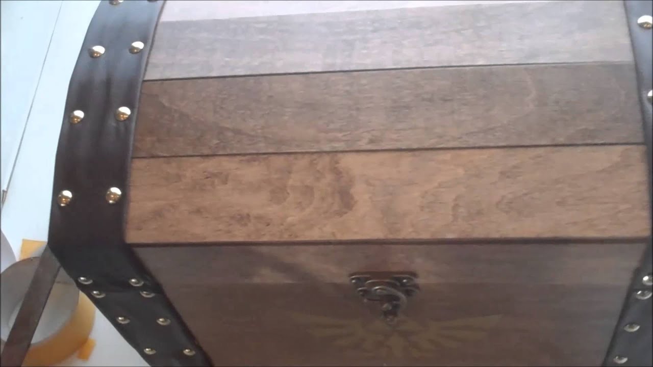 I Built a Legend of Zelda Themed Treasure Chest! - YouTube