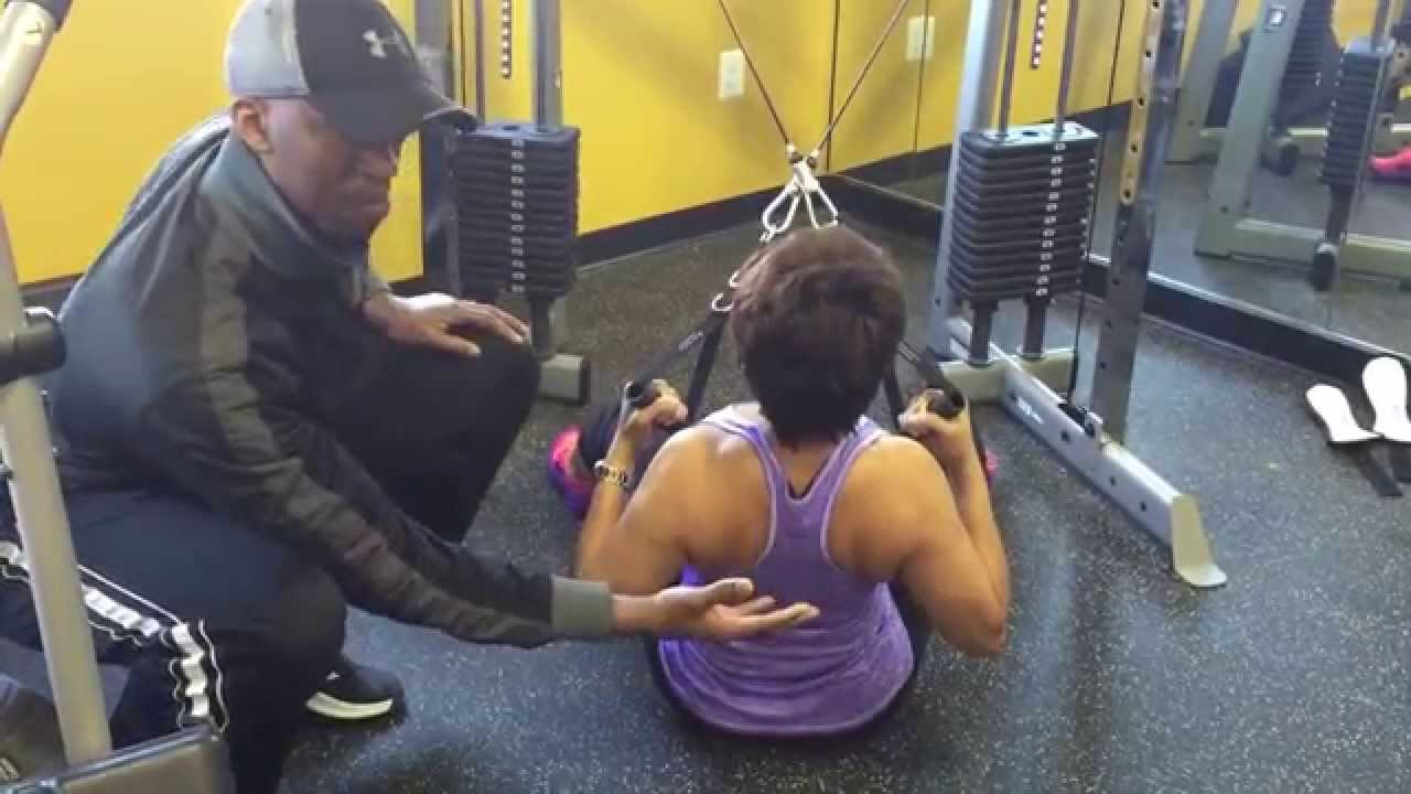 Cross Arm Pull Downs for Back - YouTube