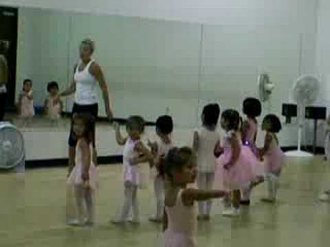 Angelina princess dance