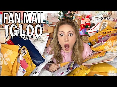 I BUILT A FAN MAIL IGLOO! 😱 FAN MAIL UNBOXING! 🎁🤩 - YouTube