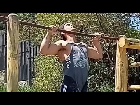 30 PULL UPS (+11 KG / 25 LB) - YouTube