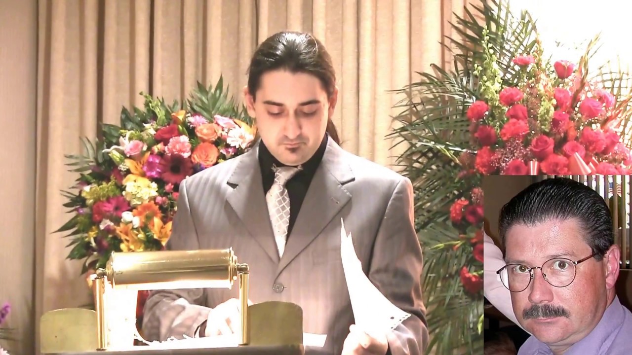 Jon Hanley at Pat Hanley's funeral Nov 2014 - YouTube