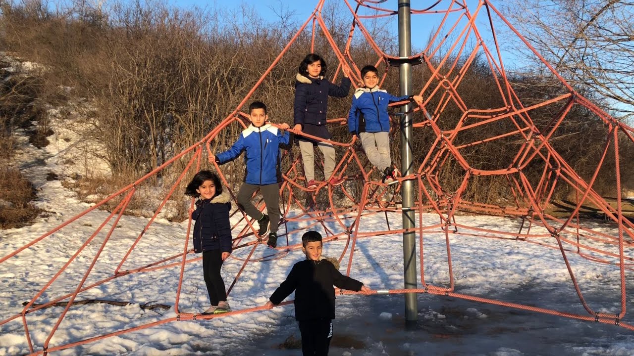 Kids climbing rope pyramid adventure |kids playing outside and enjoy ...