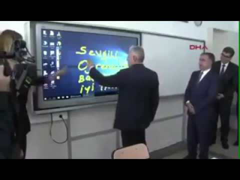 Binali yıldırım ve akıllı tahta