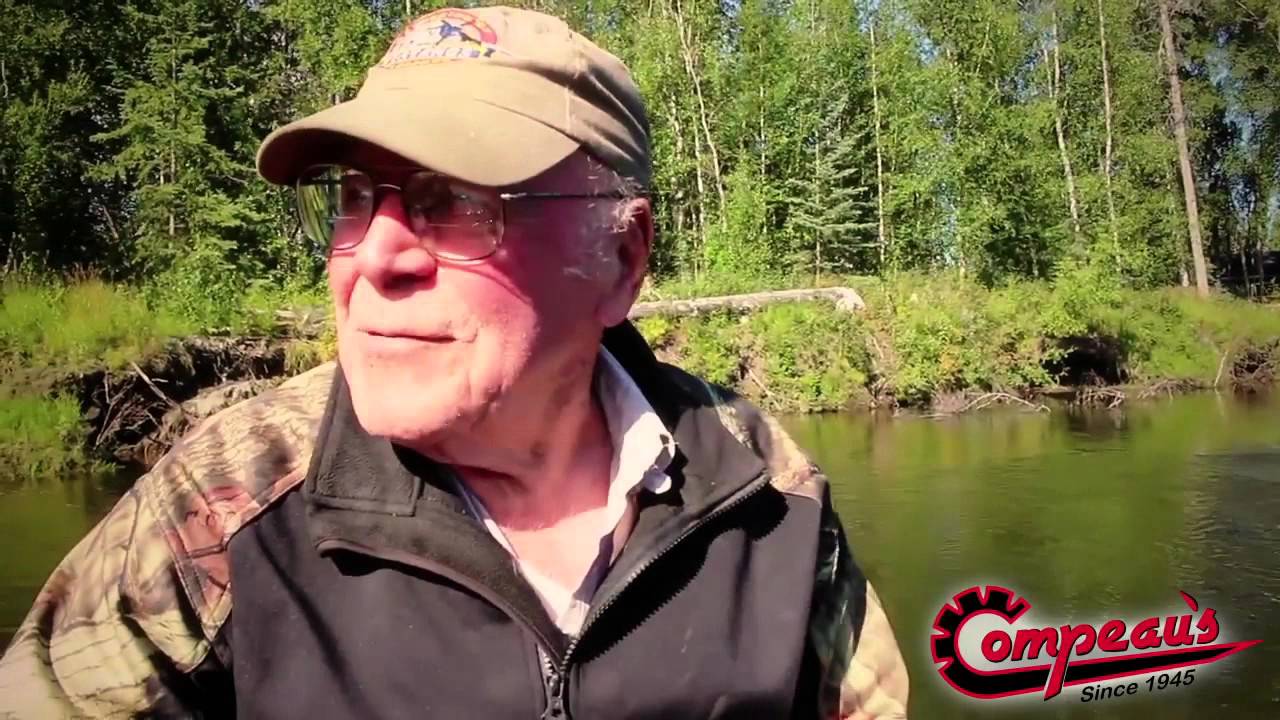 The old guys in "Packing Meat" - YouTube