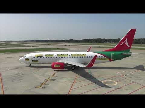 WheelTug Maneuvers at TestDrive - YouTube