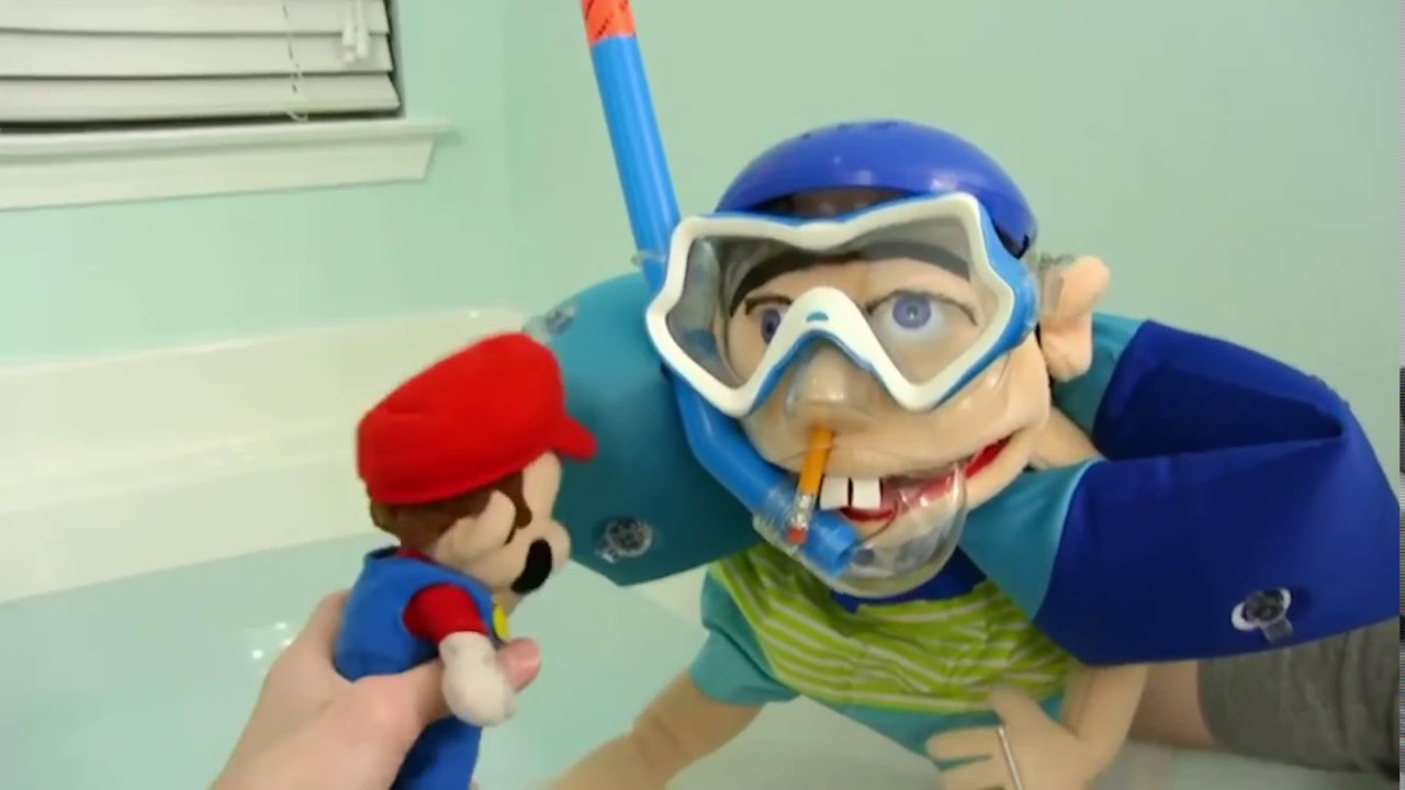 Jeffy gets a bath - YouTube