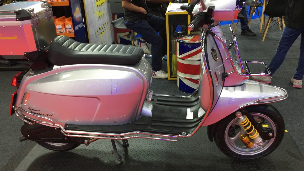 SCOMADI TT 125 I - YouTube