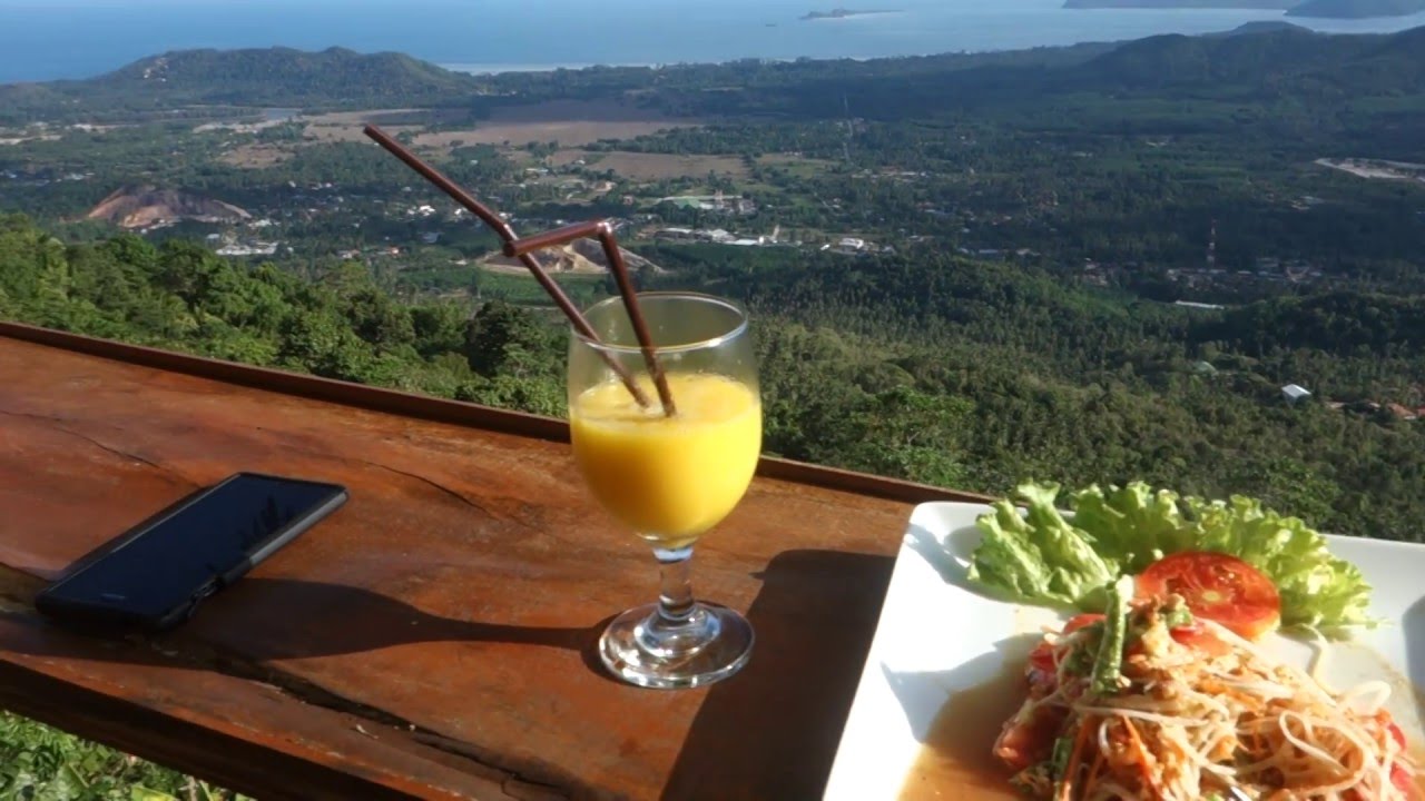 Dining at The Giant Summit, Koh Samui, Thailand - YouTube