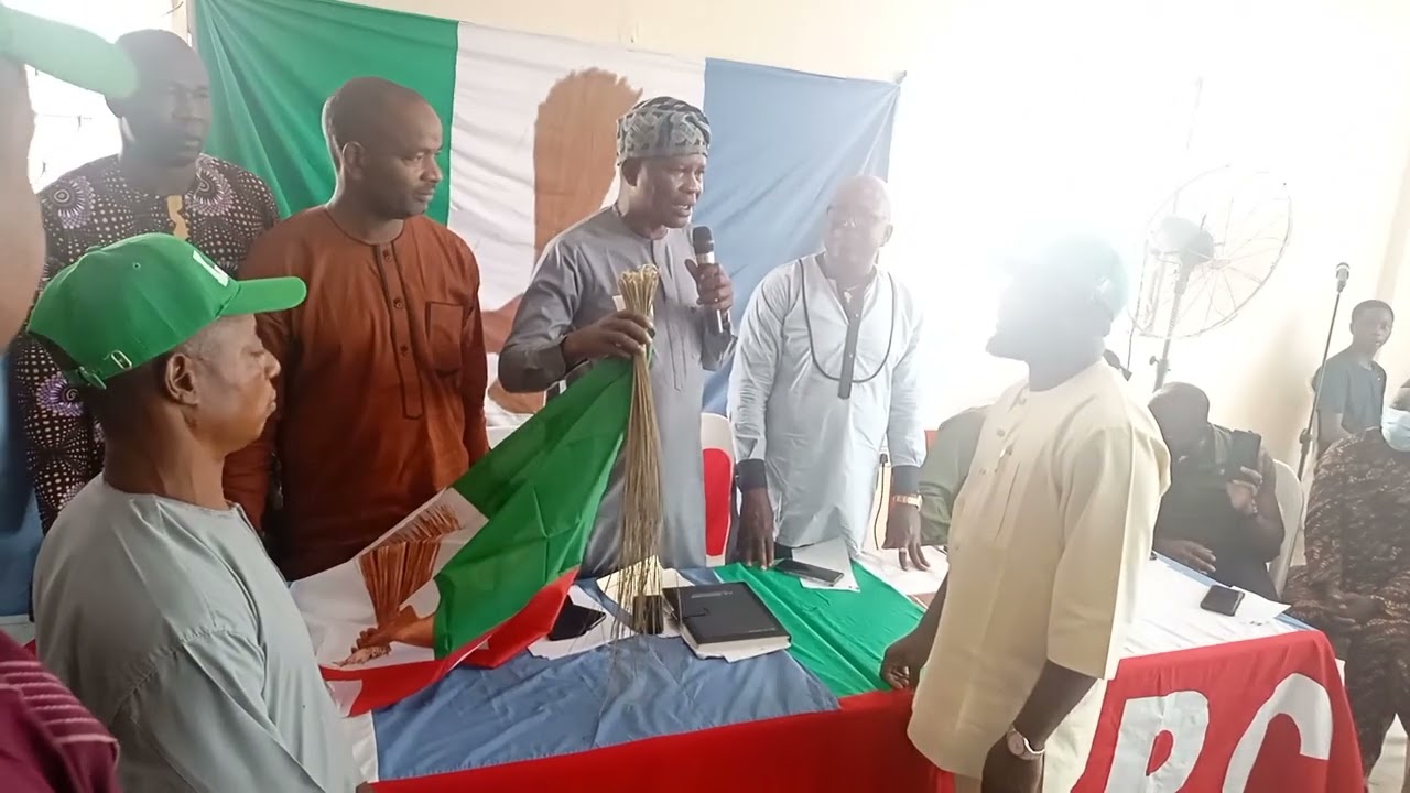 APC GAVE PARTY FLAG AND SYMBOL TO LAF APC CANDIDATE IN FORTHCOMING ...