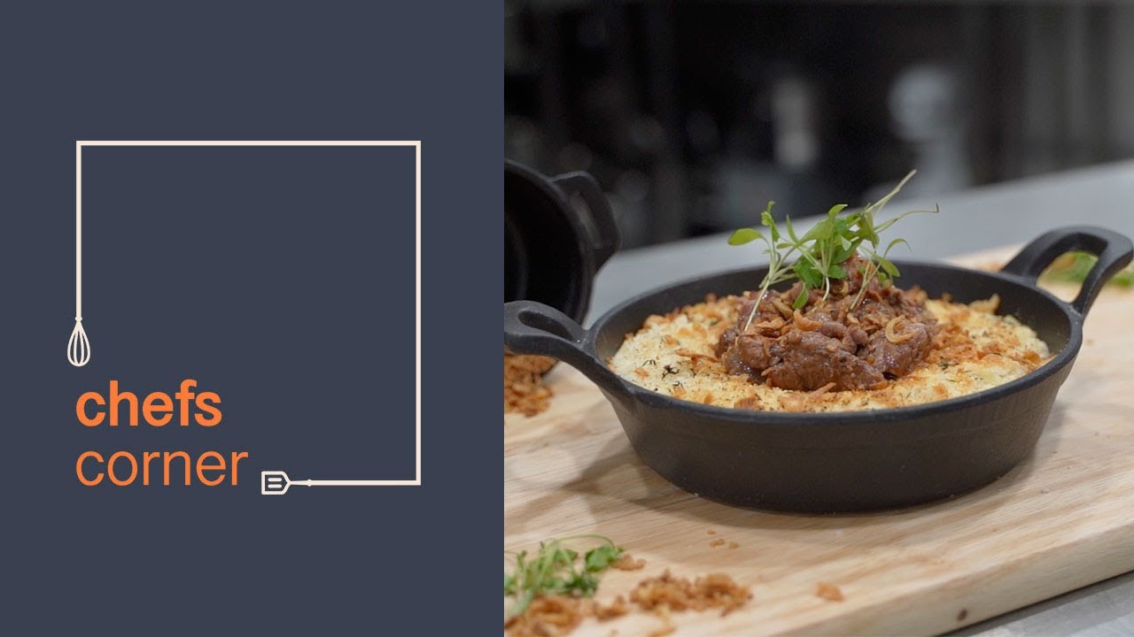 Chefs Corner - Truffle mac ‘n’ cheese topped with slow cooked beef and crispy onions - YouTube