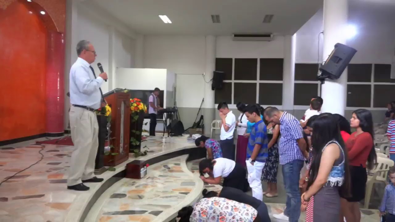 Mensaje: LA GRACIA Y EL CETRO DEL REY - YouTube