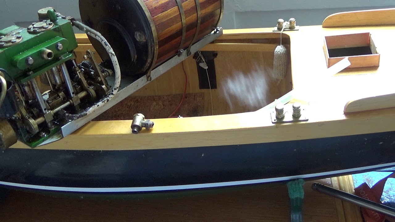 Mauvaise surprise pour Surprise (Cheddar Proteus) - Bateau vapeur vive ...