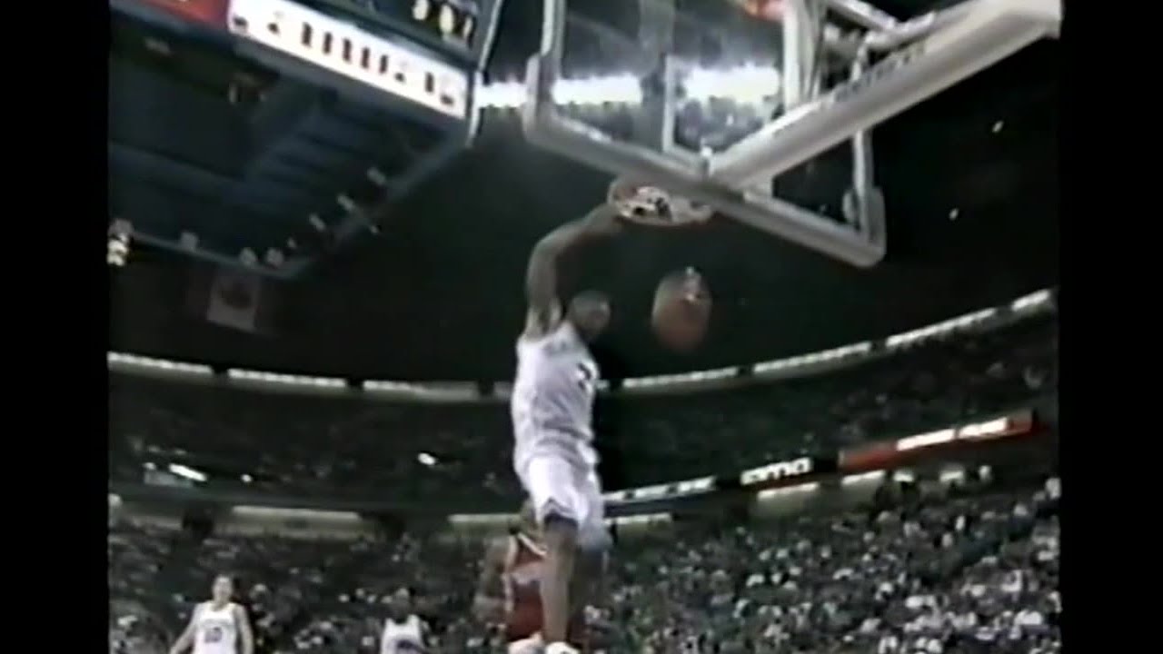 Tony Dumas' 2 Emphatic Dunks • 2/27/96 - YouTube