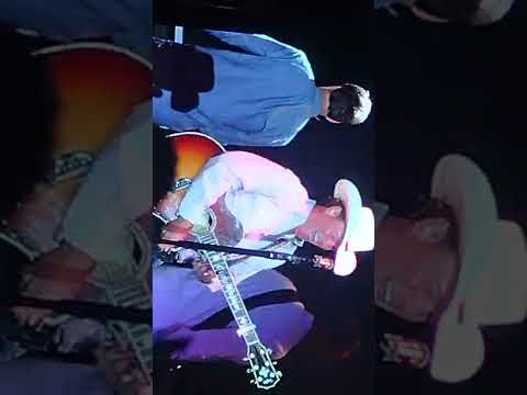 Clay Walker in concert on 8-14-22 @ West Virginia State Fair - YouTube