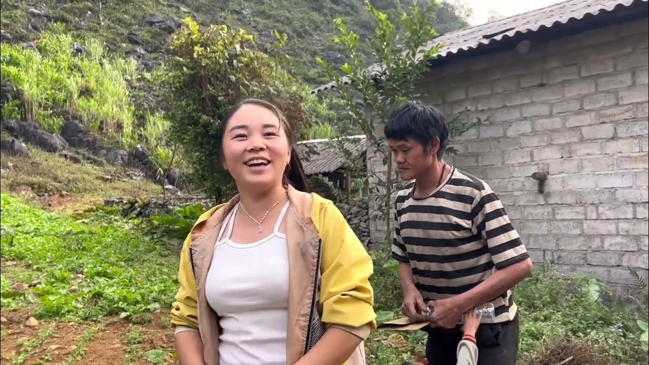 Mus Saib Tus Hlub Cog Zaub Taum Mog Koom Cov Niam Txawm - YouTube