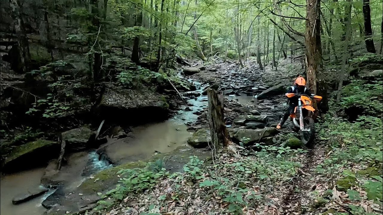 WR single track trail riding - YouTube