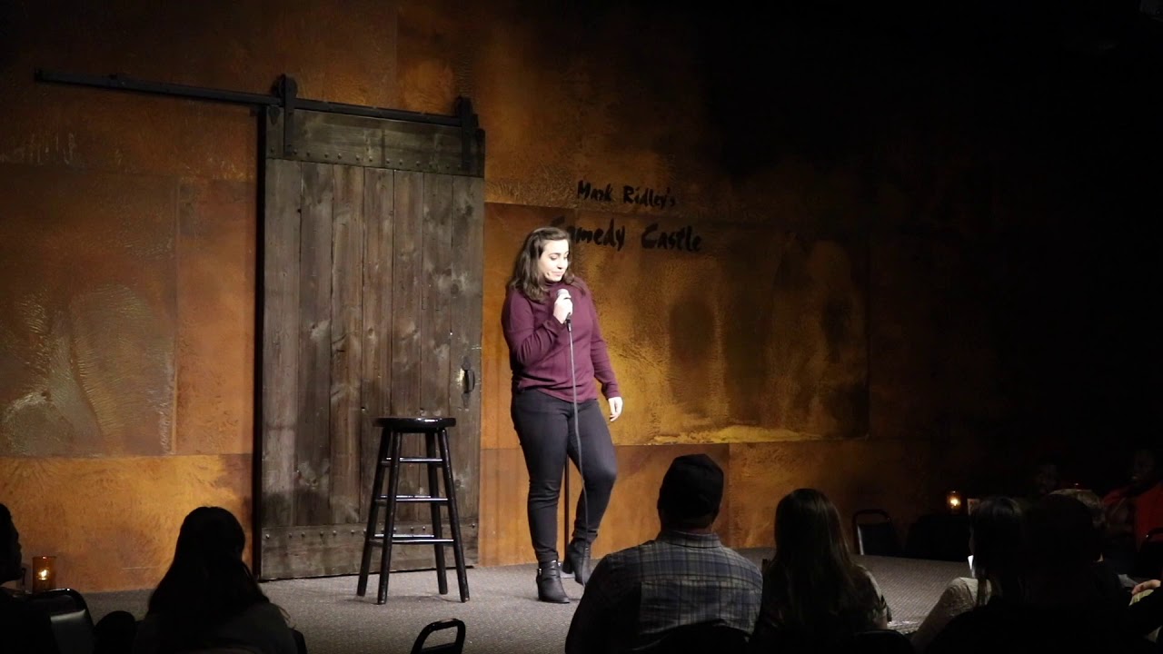 Audrey Michelle Comedy Showcase at Mark Ridley's Comedy Castle - YouTube