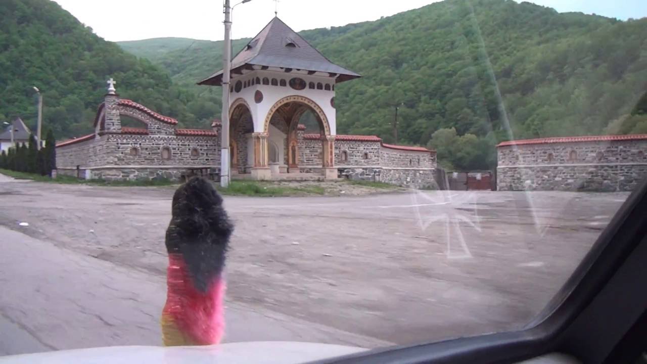 Parcul Naţional Defileul Jiului E79 66 Romania Rumänien 19.4.2016 - YouTube