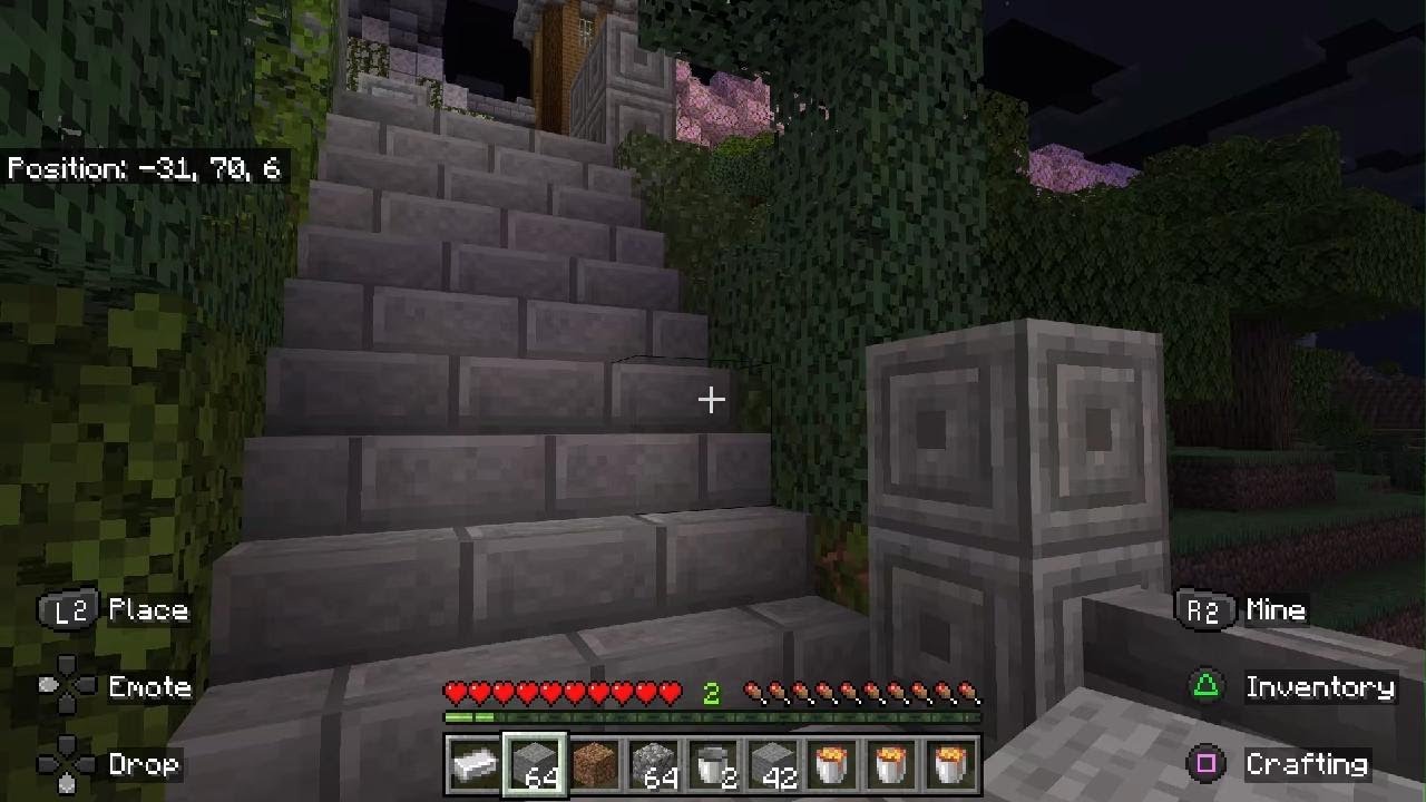 Minecraft build 1 hopefully with audio - YouTube