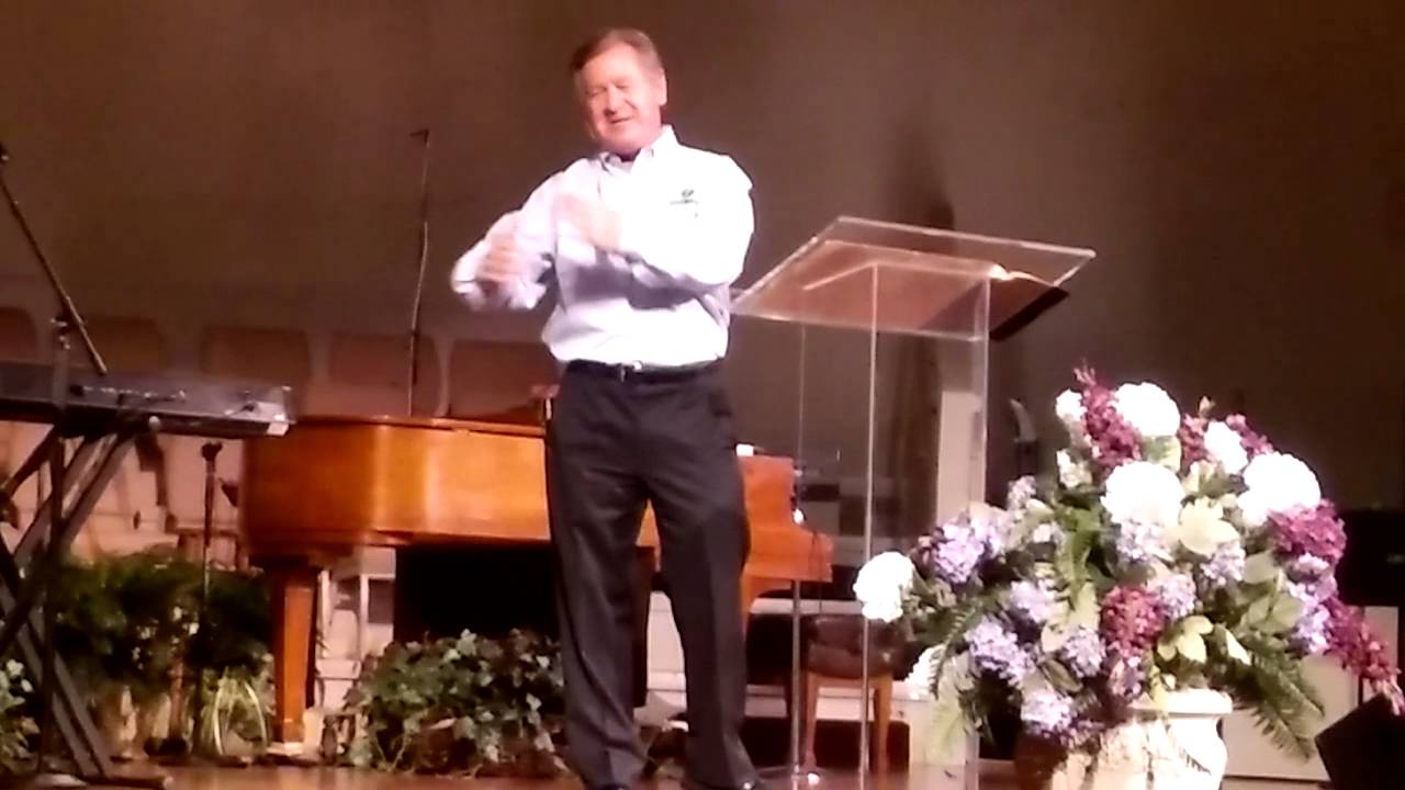 Chip Reynolds preaching at Eastwood Baptist Church in Tulsa - YouTube