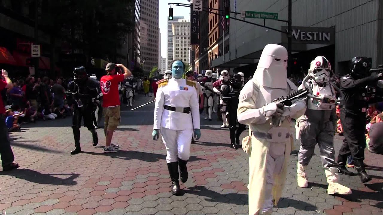 DragonCon 2011 Parade with the 501st, Rebel Legion & Mando Mercs - YouTube